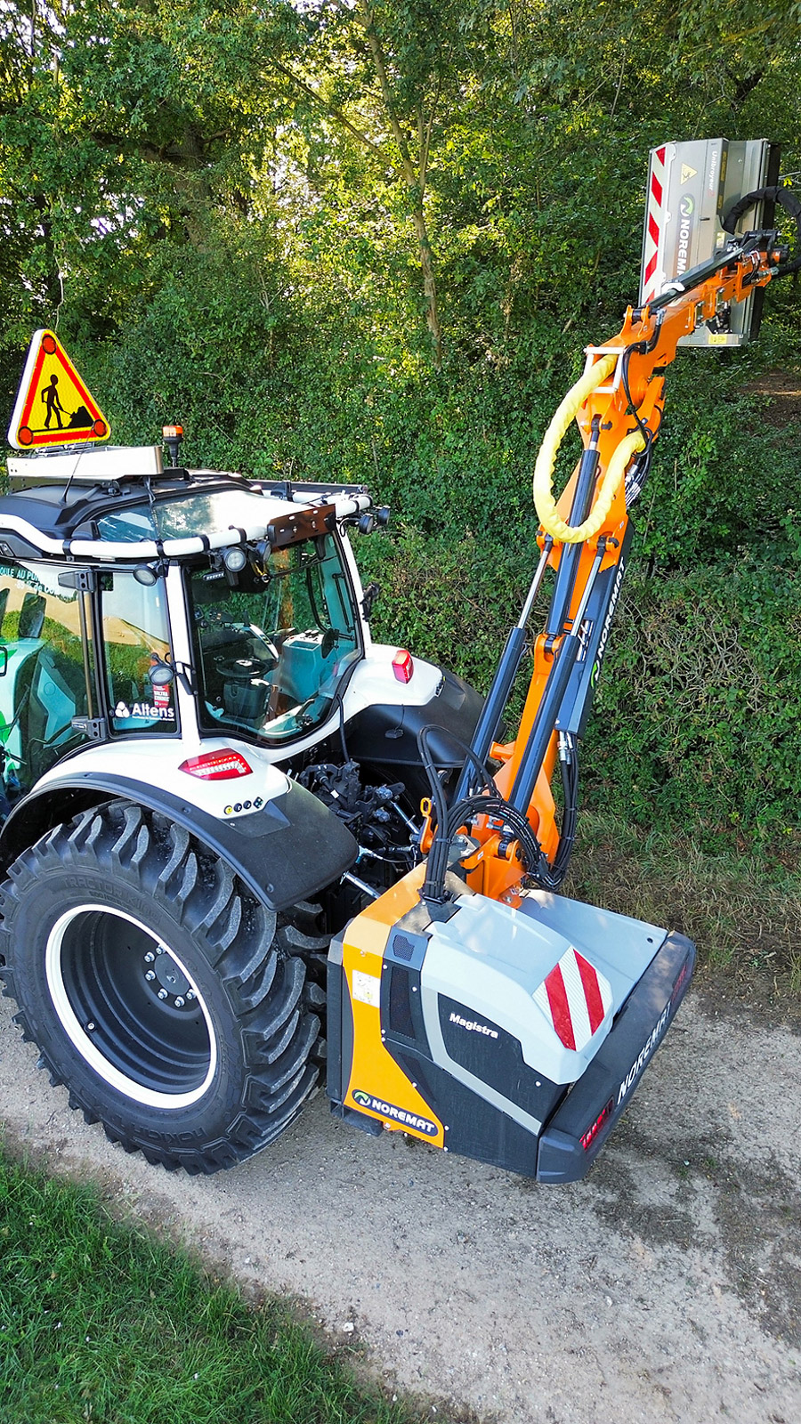 Le biocarburant PUR-XTL: d’Altens dans un tracteur Valtra N155 Direct ...